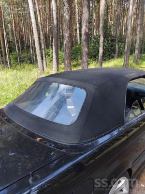 Black BMW 318 1996 in Daugavpils, with an engine capacity of 1.80 L and mileage of 251 thousand km for 4650 €, photo 13 on AUTOMOTO.COM.LV