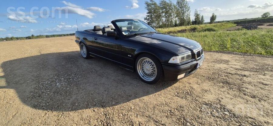 Melns BMW 318 1998 Jēkabpils, ar dzinēja tilpumu 1.80 L un nobraukumu 282 tūkst. km par 4000 €, foto 1 vietnē AUTOMOTO.COM.LV