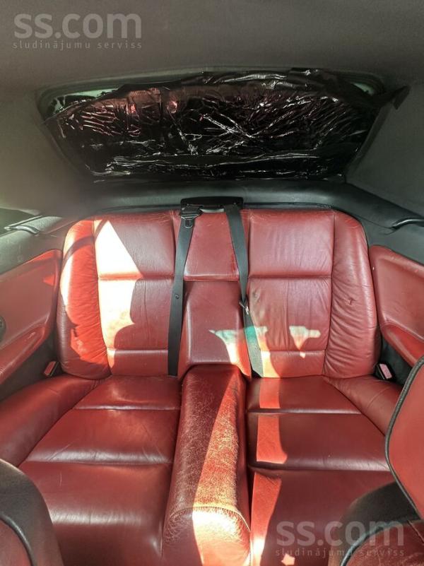 Melns BMW 318 1998 Rīga, ar dzinēja tilpumu 1.80 L un nobraukumu 338 tūkst. km par 3800 €, foto 7 vietnē AUTOMOTO.COM.LV