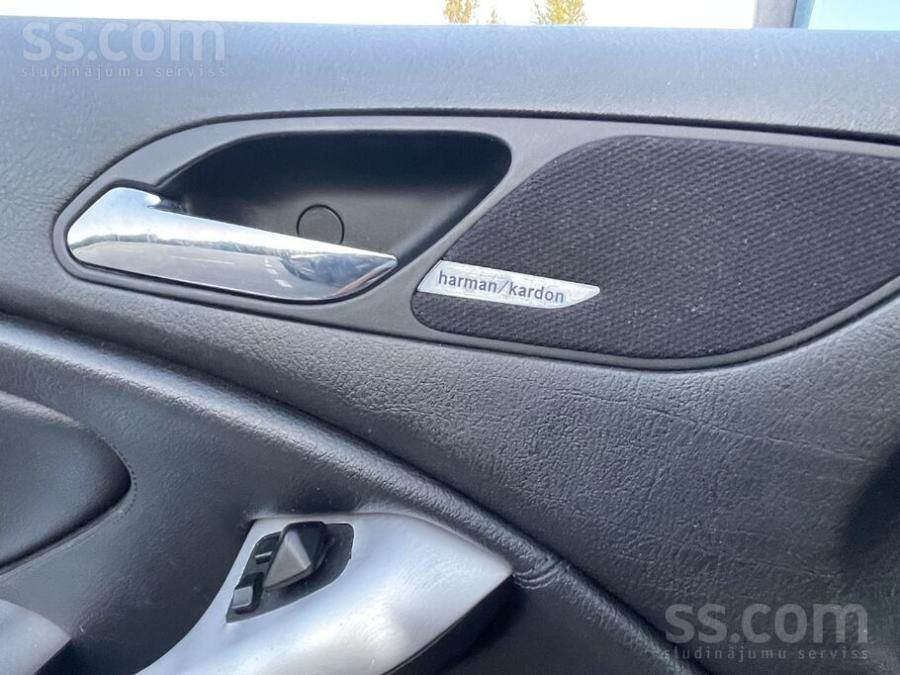 Melns BMW 318 2002 Cēsis, ar dzinēja tilpumu 2.00 L un nobraukumu 213 tūkst. km par 6300 €, foto 12 vietnē AUTOMOTO.COM.LV