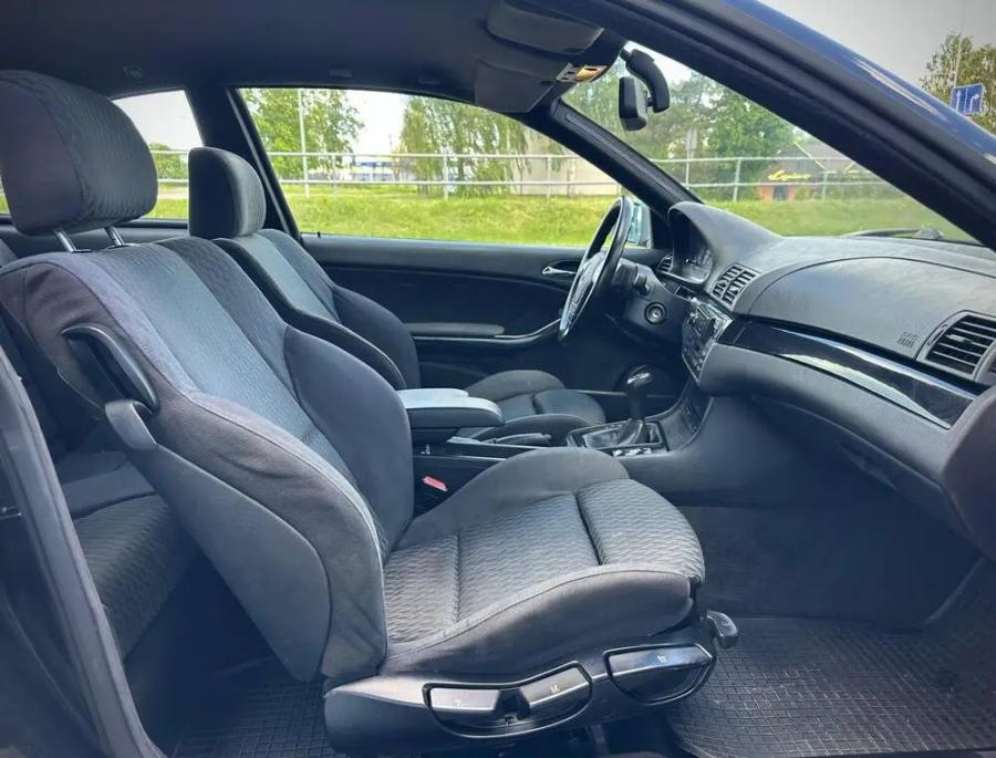 Black BMW 318 2001 in Rezekne, with an engine capacity of 1.90 L and mileage of 251 thousand km for 2590 €, photo 11 on AUTOMOTO.COM.LV