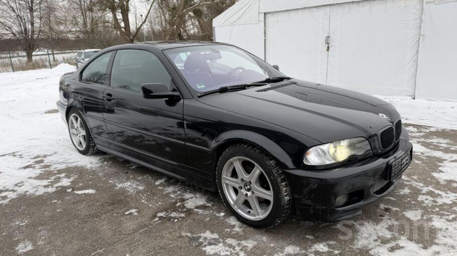 Melns BMW 318 2002 Liepāja, ar dzinēja tilpumu 2.00 L un nobraukumu 233 tūkst. km par 4700 €, foto 3 vietnē AUTOMOTO.COM.LV
