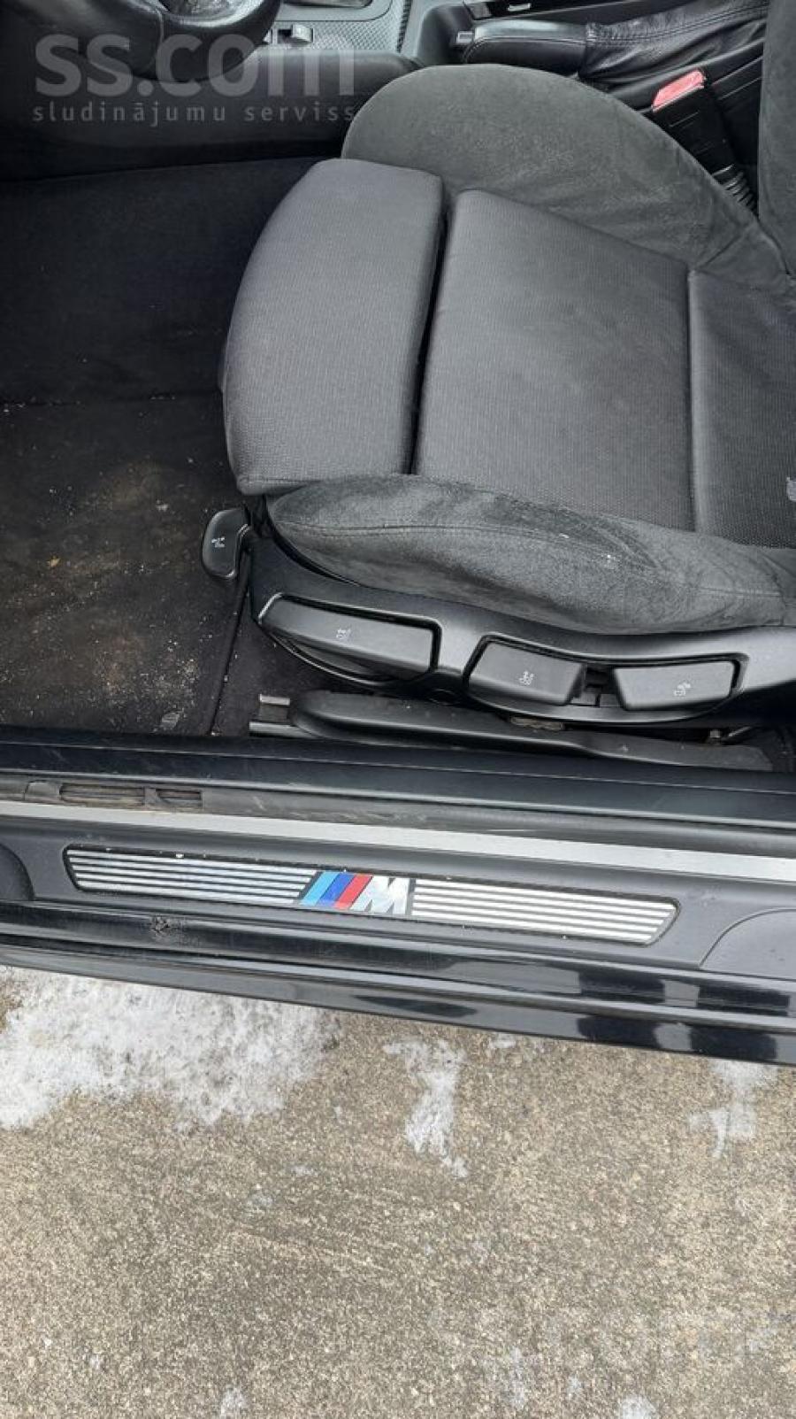 Melns BMW 318 2002 Liepāja, ar dzinēja tilpumu 2.00 L un nobraukumu 233 tūkst. km par 4700 €, foto 13 vietnē AUTOMOTO.COM.LV