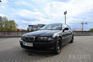 Melns BMW 318 2002 Rīga, ar dzinēja tilpumu 2.00 L un nobraukumu 256 tūkst. km par 2700 €, foto  vietnē AUTOMOTO.COM.LV
