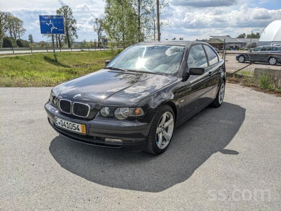 Black BMW 318 2002 in Cesis, with an engine capacity of 2.00 L and mileage of 173 thousand km for 2500 €, photo 1 on AUTOMOTO.COM.LV