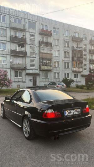 Melns BMW 318 2002 Saldus, ar dzinēja tilpumu 2.00 L un nobraukumu 233 tūkst. km par 4400 €, foto 3 vietnē AUTOMOTO.COM.LV