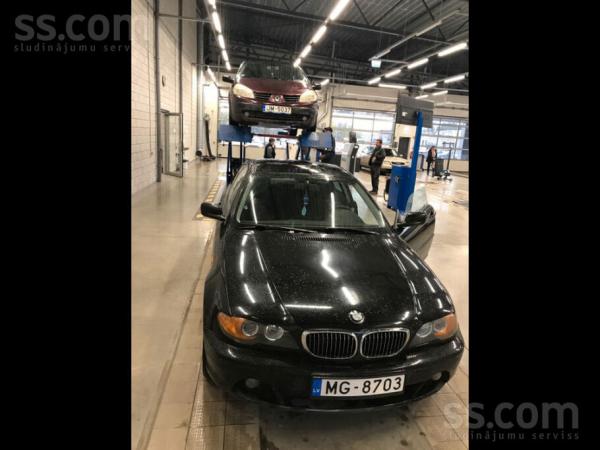 Melns BMW 318 2003 Jelgava, ar dzinēja tilpumu 3.00 L un nobraukumu 258 tūkst. km par 9500 €, foto 1 vietnē AUTOMOTO.COM.LV