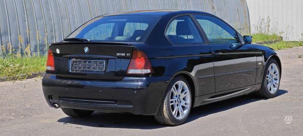Black BMW 318 2004 in Utena, with an engine capacity of 1.80 L and mileage of 217 thousand km for 2850 €, photo 3 on AUTOMOTO.COM.LV