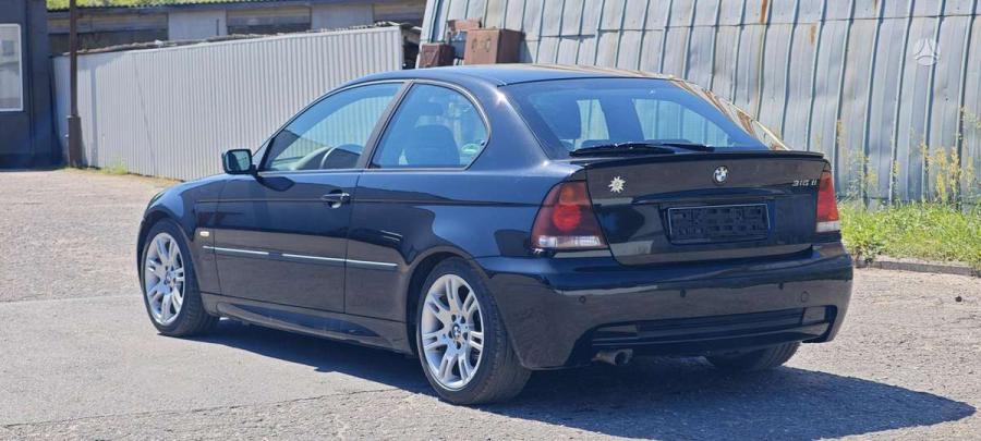 Melns BMW 318 2004 Utena, ar dzinēja tilpumu 1.80 L un nobraukumu 217 tūkst. km par 2850 €, foto 5 vietnē AUTOMOTO.COM.LV