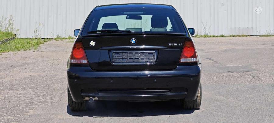 Melns BMW 318 2004 Utena, ar dzinēja tilpumu 1.80 L un nobraukumu 217 tūkst. km par 2850 €, foto 9 vietnē AUTOMOTO.COM.LV