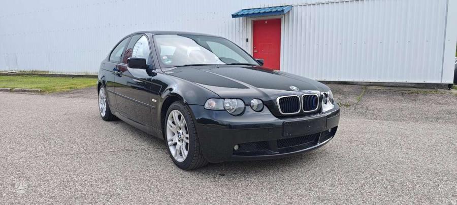 Melns BMW 318 2004 Utena, ar dzinēja tilpumu 1.80 L un nobraukumu 217 tūkst. km par 2650 €, foto 8 vietnē AUTOMOTO.COM.LV