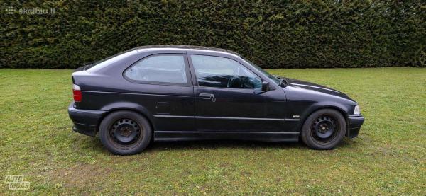 Black BMW 318 2000 in Vilnius, with an engine capacity of 1.70 L and mileage of 427 thousand km for 1300 €, photo 3 on AUTOMOTO.COM.LV