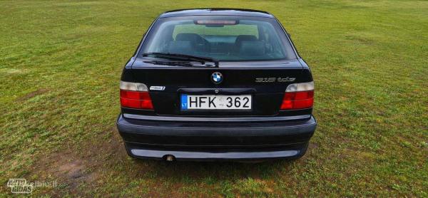 Black BMW 318 2000 in Vilnius, with an engine capacity of 1.70 L and mileage of 427 thousand km for 1300 €, photo 6 on AUTOMOTO.COM.LV