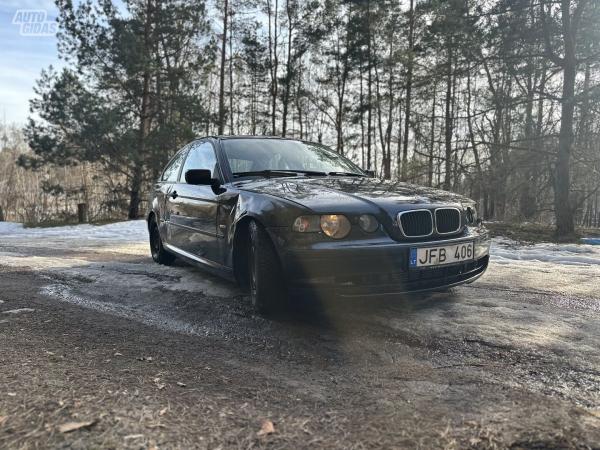 Black BMW 318 2003 in Vilnius, with an engine capacity of 2.00 L and mileage of 372 thousand km for 700 €, photo 2 on AUTOMOTO.COM.LV