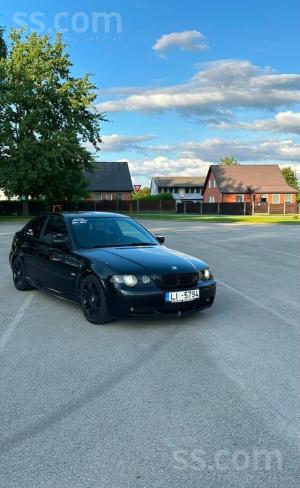 Black BMW 318 2003 in Bauska, with an engine capacity of 2.00 L and mileage of 208 thousand km for 2400 €, photo  on AUTOMOTO.COM.LV