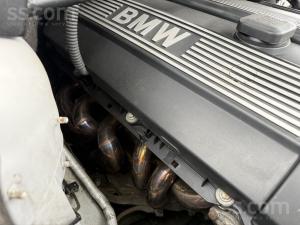 Melns BMW 318 2004 Rīga, ar dzinēja tilpumu 3.00 L un nobraukumu 230 tūkst. km par 7500 €, foto 12 vietnē AUTOMOTO.COM.LV