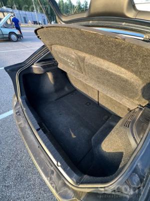 Melns BMW 318 2004 Rīga, ar dzinēja tilpumu 2.00 L un nobraukumu 428 tūkst. km par 1690 €, foto 10 vietnē AUTOMOTO.COM.LV