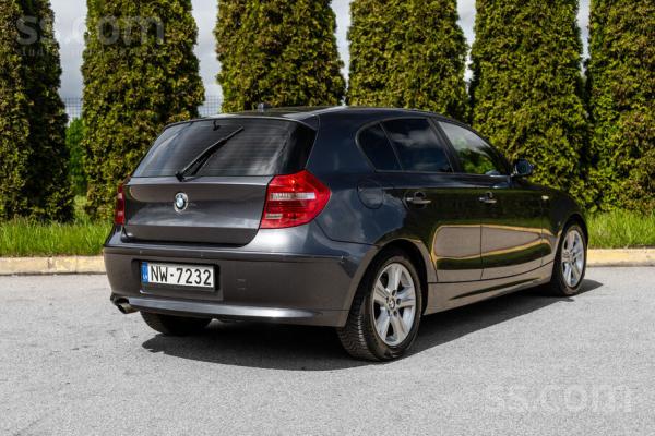 Black BMW 318 2008 in Jelgava, with an engine capacity of 2.00 L and mileage of 255 thousand km for 3650 €, photo 6 on AUTOMOTO.COM.LV