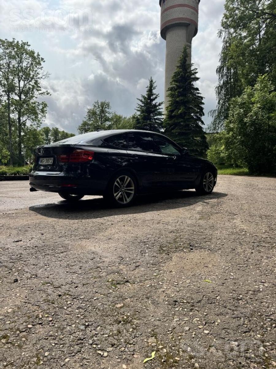 Melns BMW 318 2014 Rīga, ar dzinēja tilpumu 2.00 L un nobraukumu 272 tūkst. km par 11500 €, foto 3 vietnē AUTOMOTO.COM.LV