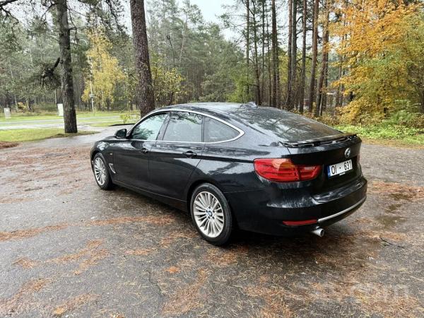 Melns BMW 318 2015 Jūrmala, ar dzinēja tilpumu 2.00 L un nobraukumu 325 tūkst. km par 10999 €, foto 4 vietnē AUTOMOTO.COM.LV