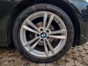 Black BMW 318 2017 in Riga, with an engine capacity of 2.00 L and mileage of 206 thousand km for 14590 €, photo 11 on AUTOMOTO.COM.LV
