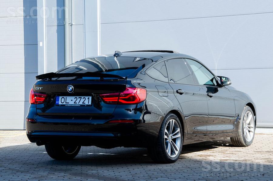 Black BMW 318 2018 in Riga, with an engine capacity of 2.00 L and mileage of 117 thousand km for 18000 €, photo 3 on AUTOMOTO.COM.LV