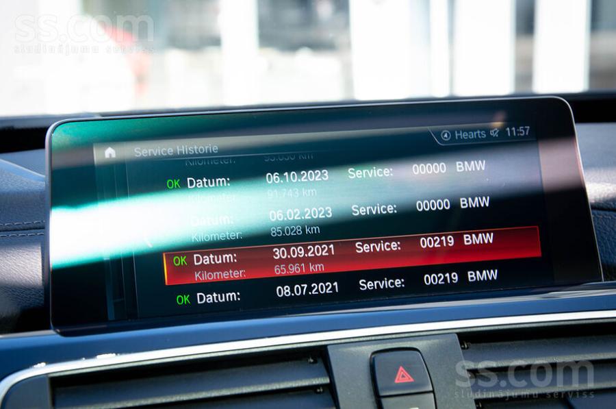 Black BMW 318 2018 in Riga, with an engine capacity of 2.00 L and mileage of 117 thousand km for 18000 €, photo 20 on AUTOMOTO.COM.LV