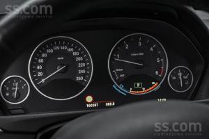 Black BMW 318 2020 in Riga, with an engine capacity of 2.00 L and mileage of 160 thousand km for 16990 €, photo 18 on AUTOMOTO.COM.LV