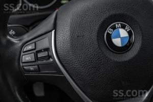 Black BMW 318 2020 in Riga, with an engine capacity of 2.00 L and mileage of 160 thousand km for 16990 €, photo 21 on AUTOMOTO.COM.LV