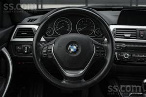 Black BMW 318 2020 in Riga, with an engine capacity of 2.00 L and mileage of 160 thousand km for 16990 €, photo 22 on AUTOMOTO.COM.LV
