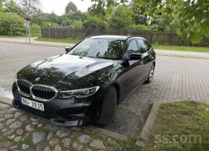 Melns BMW 318 2021 Ogre, ar dzinēja tilpumu 2.00 L un nobraukumu 161 tūkst. km par 25000 €, foto 3 vietnē AUTOMOTO.COM.LV