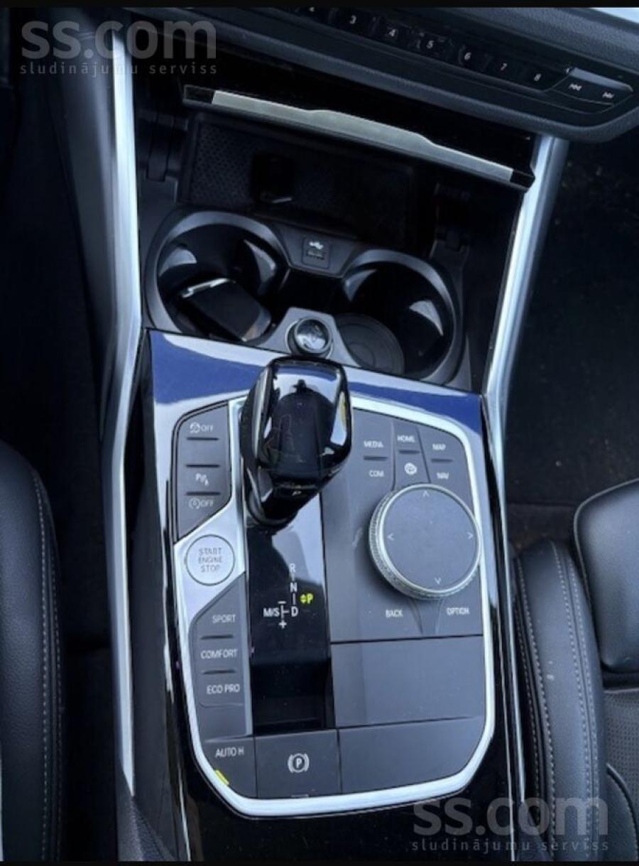 Melns BMW 318 2021 Ogre, ar dzinēja tilpumu 2.00 L un nobraukumu 161 tūkst. km par 25000 €, foto 11 vietnē AUTOMOTO.COM.LV
