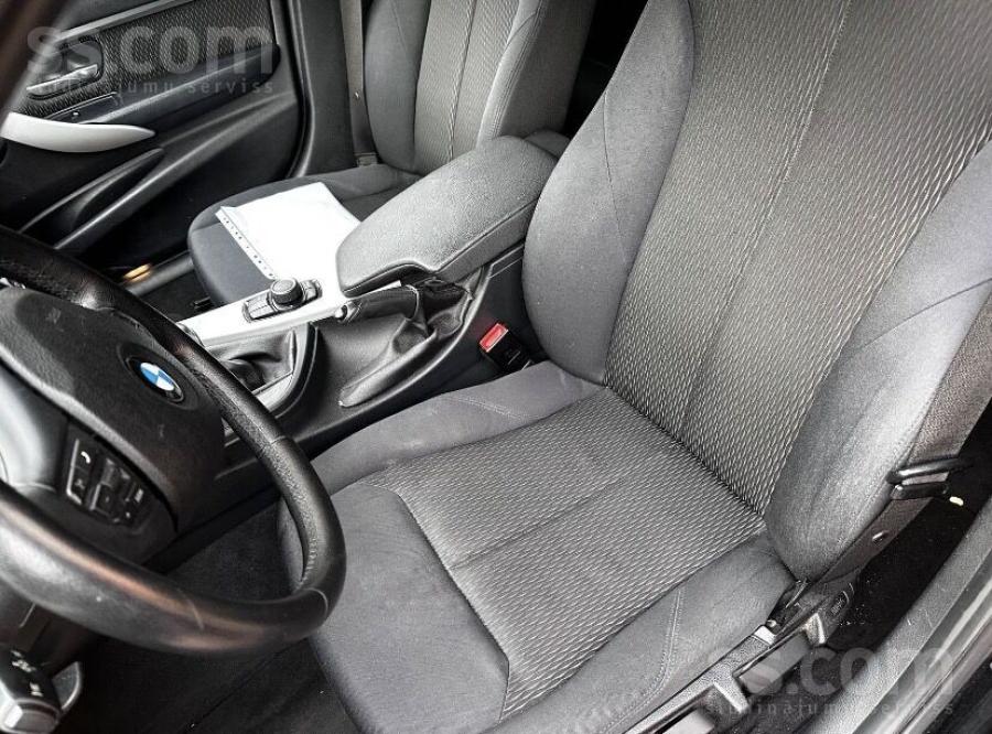 Melns BMW 318 2013 Bauska, ar dzinēja tilpumu 2.00 L un nobraukumu 350 tūkst. km par 5000 €, foto 8 vietnē AUTOMOTO.COM.LV