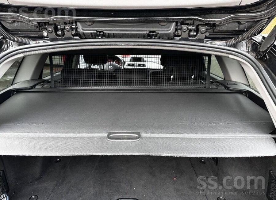 Melns BMW 318 2013 Bauska, ar dzinēja tilpumu 2.00 L un nobraukumu 350 tūkst. km par 5000 €, foto 10 vietnē AUTOMOTO.COM.LV