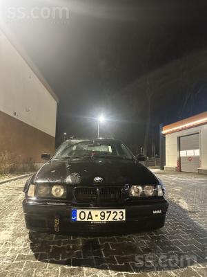 Melns BMW 318 1994 Rīga, ar dzinēja tilpumu 2.80 L un nobraukumu 138 tūkst. km par 2895 €, foto 8 vietnē AUTOMOTO.COM.LV