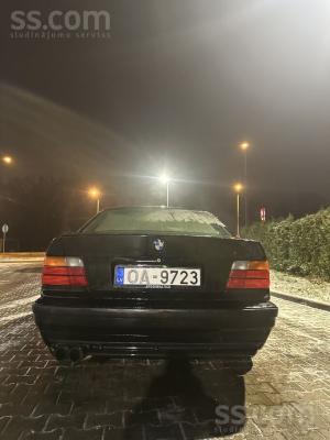 Melns BMW 318 1994 Rīga, ar dzinēja tilpumu 2.80 L un nobraukumu 138 tūkst. km par 2695 €, foto 7 vietnē AUTOMOTO.COM.LV