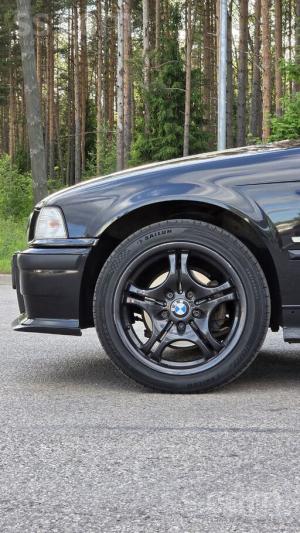 Melns BMW 318 1996 Rīga, ar dzinēja tilpumu 1.80 L un nobraukumu 293 tūkst. km par 3350 €, foto 8 vietnē AUTOMOTO.COM.LV