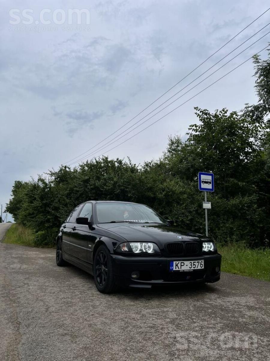 Black BMW 318 1999 in Riga, with an engine capacity of 1.80 L and mileage of 0 thousand km for 2650 €, photo 1 on AUTOMOTO.COM.LV