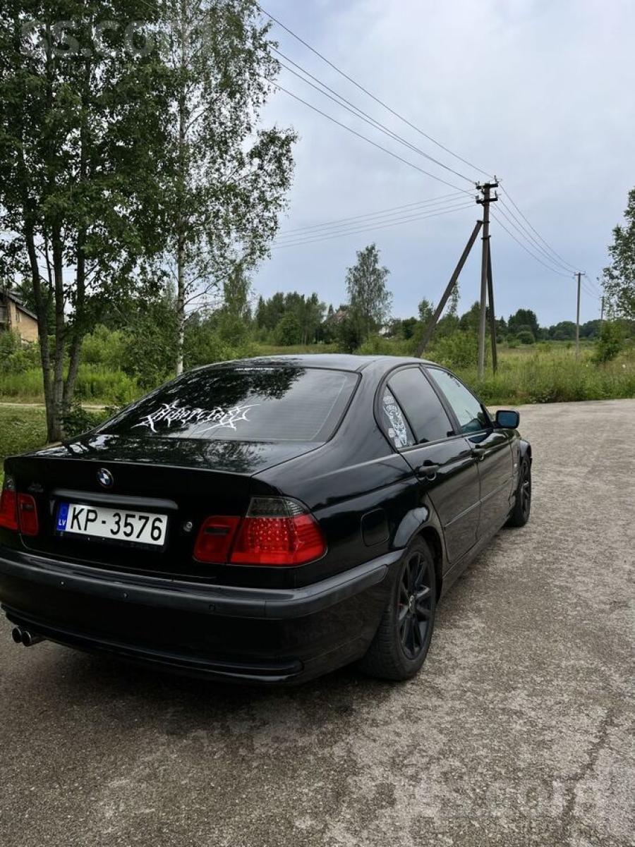 Black BMW 318 1999 in Riga, with an engine capacity of 1.80 L and mileage of 0 thousand km for 2650 €, photo 6 on AUTOMOTO.COM.LV