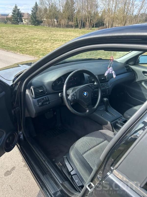 Black BMW 318 1999 in Ogre, with an engine capacity of 1.80 L and mileage of 270 thousand km for 2090 €, photo 4 on AUTOMOTO.COM.LV