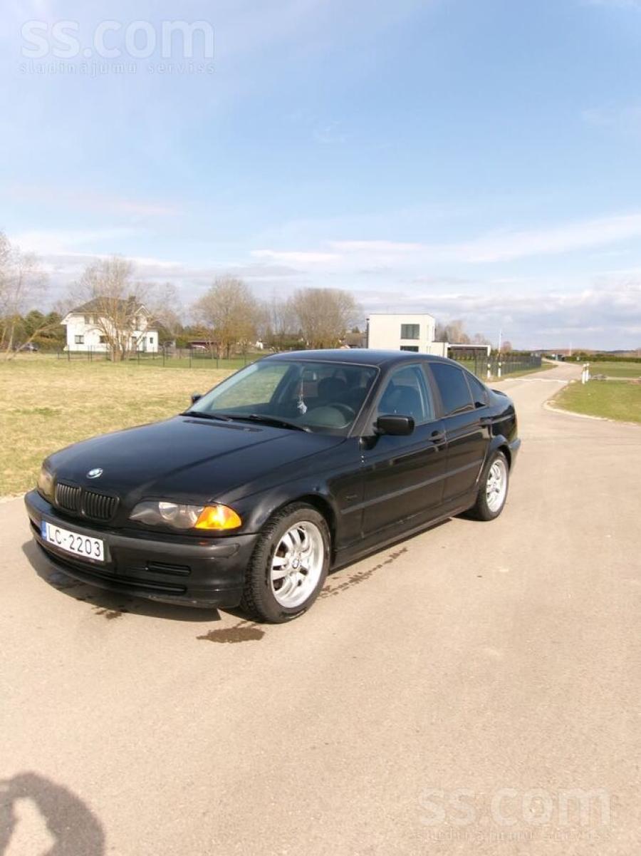 Black BMW 318 1999 in Ogre, with an engine capacity of 1.80 L and mileage of 270 thousand km for 2090 €, photo 3 on AUTOMOTO.COM.LV