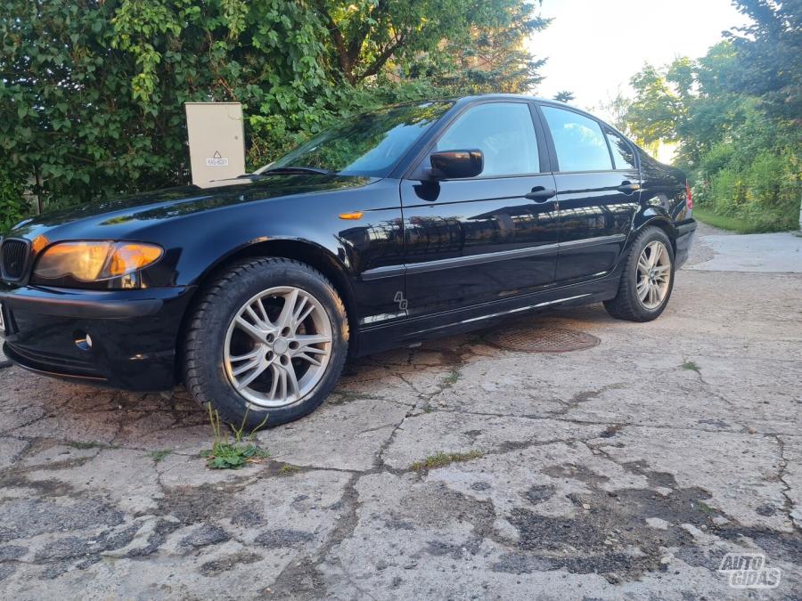 Melns BMW 318 2002 Panevēža, ar dzinēja tilpumu 2.00 L un nobraukumu 246 tūkst. km par 1650 €, foto 9 vietnē AUTOMOTO.COM.LV