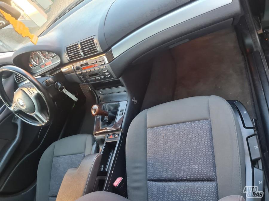 Melns BMW 318 2002 Panevēža, ar dzinēja tilpumu 2.00 L un nobraukumu 246 tūkst. km par 1650 €, foto 10 vietnē AUTOMOTO.COM.LV