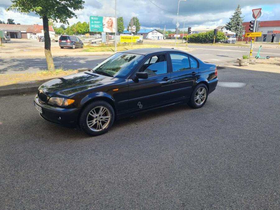 Melns BMW 318 2002 Panevēža, ar dzinēja tilpumu 2.00 L un nobraukumu 246 tūkst. km par 1650 €, foto 1 vietnē AUTOMOTO.COM.LV