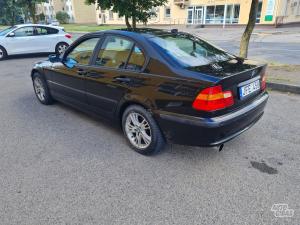 Melns BMW 318 2002 Panevēža, ar dzinēja tilpumu 2.00 L un nobraukumu 246 tūkst. km par 1650 €, foto 14 vietnē AUTOMOTO.COM.LV