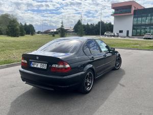 Черный БМВ 318 2002 в Паневежис, объемом двигателя 2.00 л и пробегом 330 тыс. км за 2300 €, фото 4 на AUTOMOTO.COM.LV