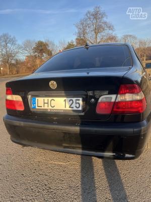 Black BMW 318 2003 in Klaipeda, with an engine capacity of 2.00 L and mileage of 362 thousand km for 1450 €, photo 10 on AUTOMOTO.COM.LV