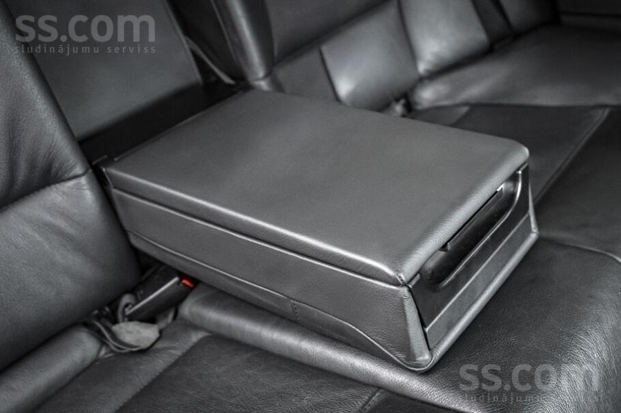 Melns BMW 318 2003 Rīga, ar dzinēja tilpumu 2.00 L un nobraukumu 332 tūkst. km par 2950 €, foto 12 vietnē AUTOMOTO.COM.LV