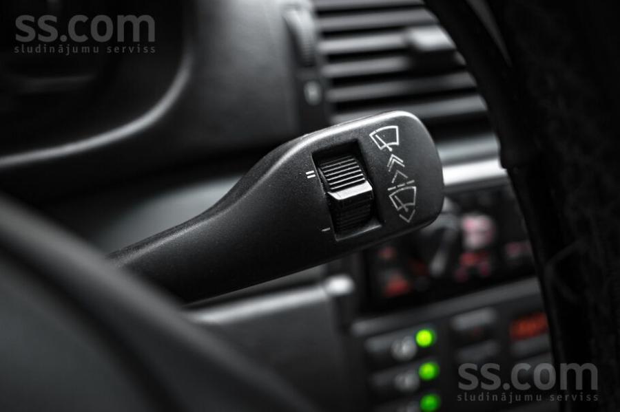 Melns BMW 318 2003 Rīga, ar dzinēja tilpumu 2.00 L un nobraukumu 332 tūkst. km par 2950 €, foto 18 vietnē AUTOMOTO.COM.LV