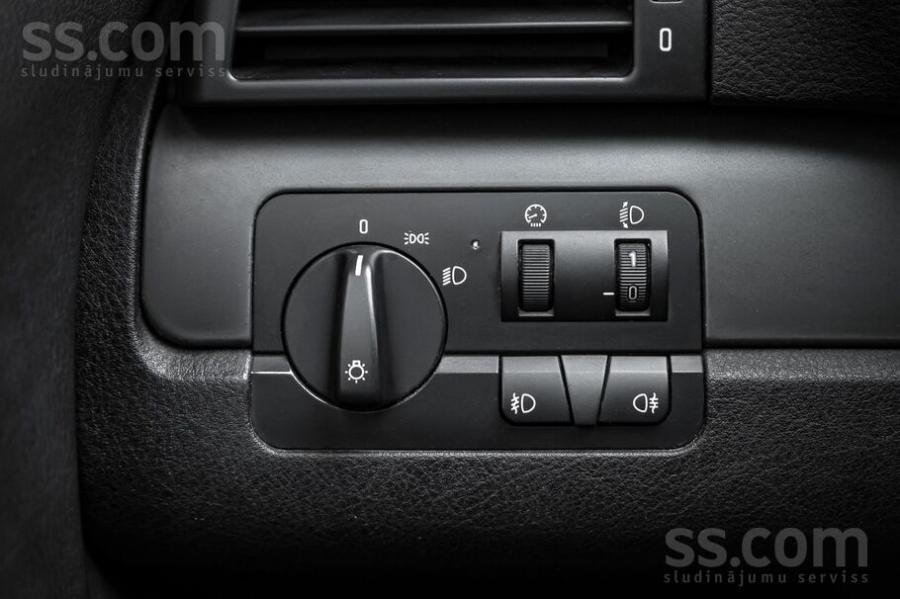 Melns BMW 318 2003 Rīga, ar dzinēja tilpumu 2.00 L un nobraukumu 332 tūkst. km par 2950 €, foto 21 vietnē AUTOMOTO.COM.LV